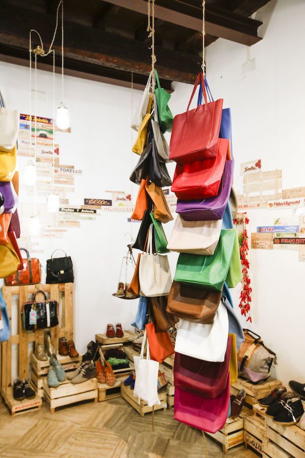 bags-and-shoes-negozio-roma | Bags & Fruits